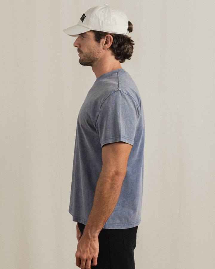 RHYTHM AWAKE BAND T-SHIRT - INDIGO – Chozen Surf